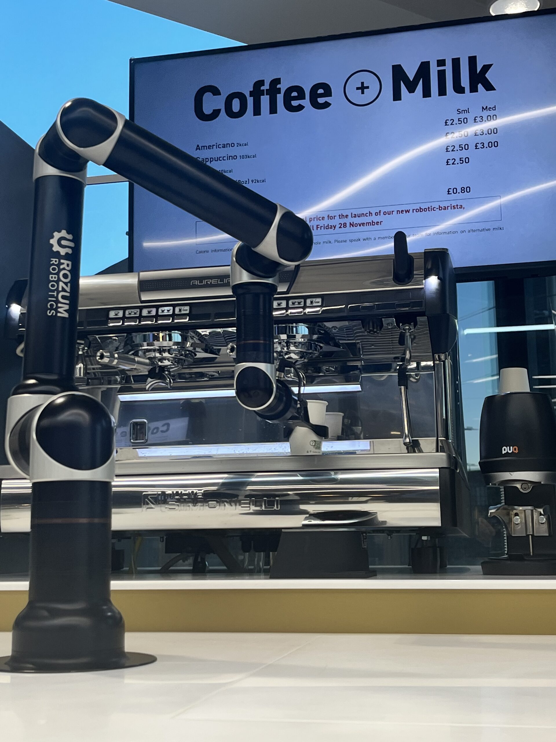 Lexington launches the UK’s first fully robotic barista at BT Snowhill ...